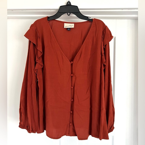 Universal Thread | Tops | Universal Thread Blouse | Poshmark